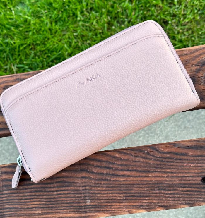 Sieviešu ādas maks AKA