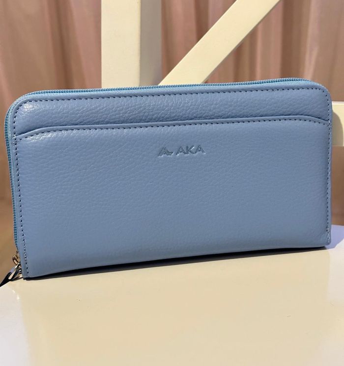 Sieviešu ādas maks AKA